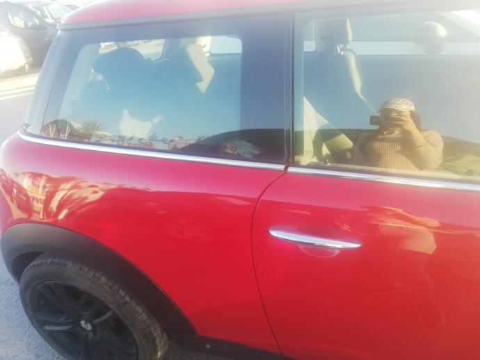 à Vendre Mini One Rouge - Ben Arous, Hammam Chatt -Ref: UC16860