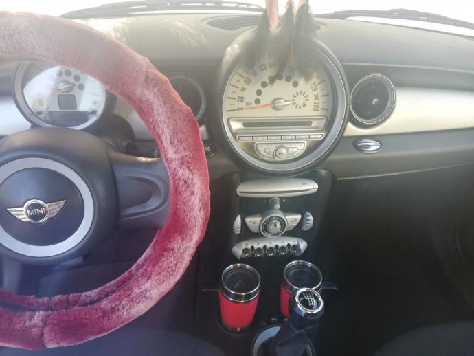 à Vendre Mini One Rouge - Ben Arous, Hammam Chatt -Ref: UC16860