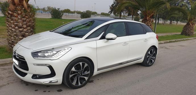 à Vendre DS5 SPORT CHIC - Ben Arous, Rades -Ref: UC17657