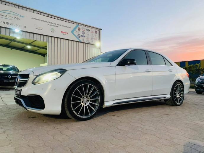 à Vendre 2014 Mercedes E180 Kit AMG BVA - Ben Arous, Ezzahra -Ref: UC18835
