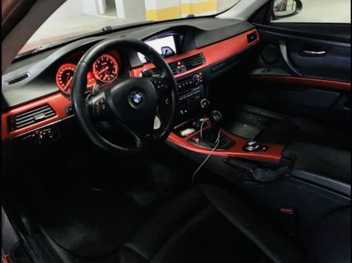 à Vendre Bmw E92 325i - Ben Arous, El Mourouj -Ref: UC22769